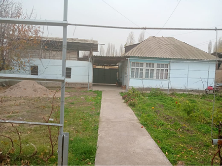 Уй сотилади  срочно