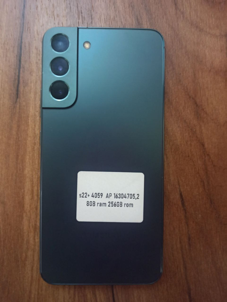 Samsung Galaxy s22 plsus