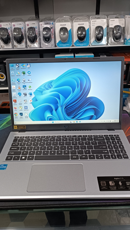 Notebook Acer i3
