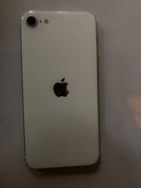 Apple se ideal akumlatir almashmagan