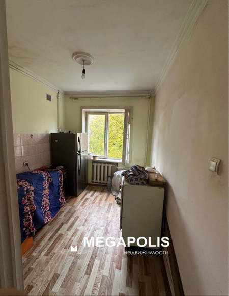* Чопонота 1/3/4 балкон есть. Метро рядом