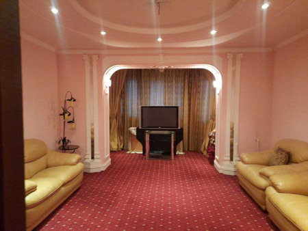 谷 129521 谷 Продаётся квартира 5/4/4 140 м² в Чиланзар
