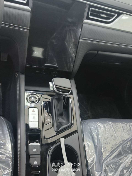Jac J7 2024 qora