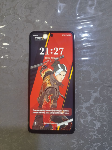 Telefon Tecno pova 5 ishlashi juda zoʻr. Kar Dok bor .