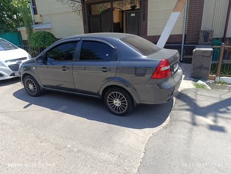 Продается автомобиль нексия3