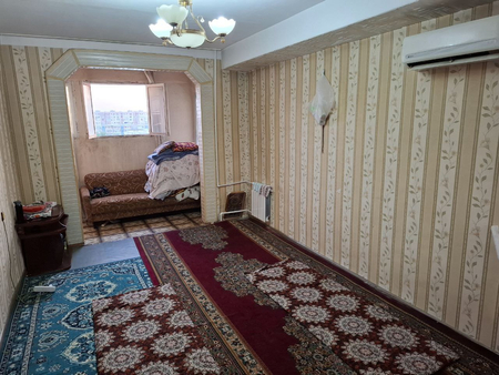 Algoritm 2 xona sotiladi
