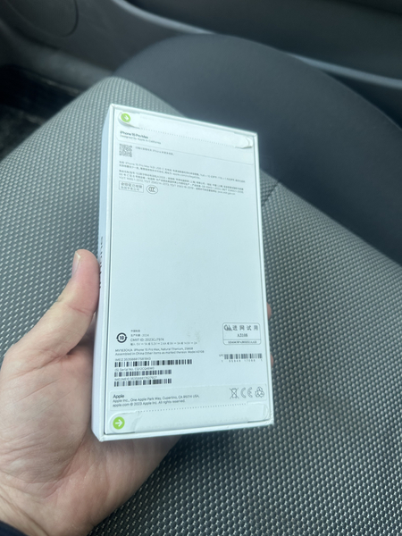 IPhon 15 ProMax 256GB Natural Tutanium