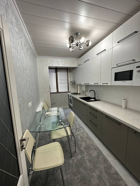 Сдается квартира в центре Ташкента. Ул Саид Барака 3/3/9.75м²