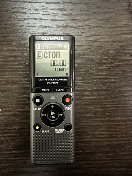 Продам оригинальный диктафон olympus
