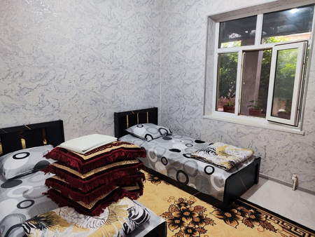 Oqtoshda shinam dacha