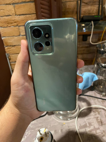 Обменяю Redmi Note 12 4G.