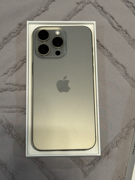 Iphone 15 pro natural titanum 128gb
