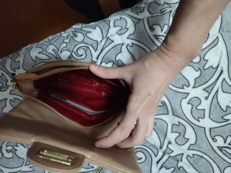 Продам две сумки кожаные