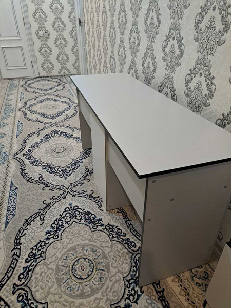 Mebel sotiladi holati yangi hali ishlatilinmagan