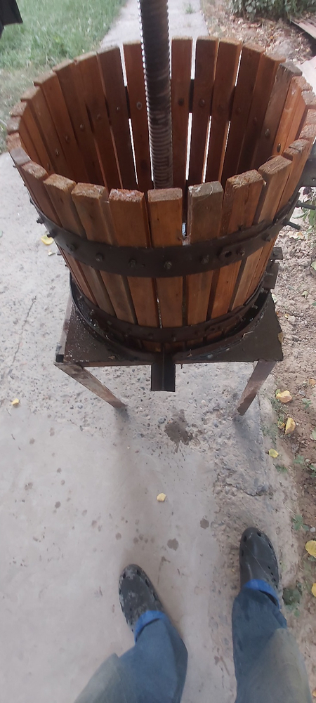 Продаётся виноградный пресс