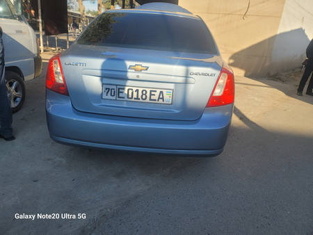 2012 lacetti1.8\\n100 talik metan\\nPrabek 4 Krug\\nAkumlatr yangi\\nBalonla