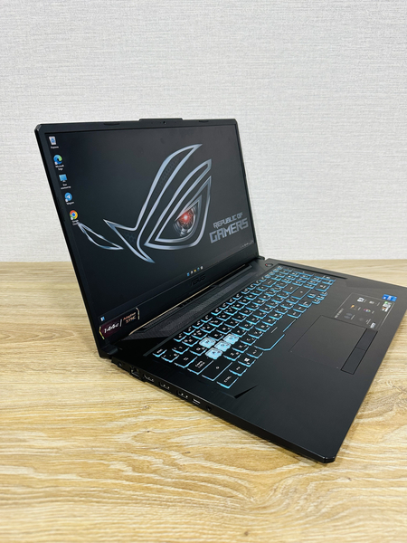 ASUS TUF Core i5+RTX3050+17,3 Дюйм экран 144Hz Идеал состояние