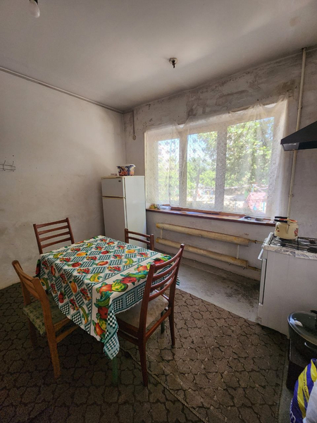 Продается 2 комн. квартира в общежитии на  2 этаже