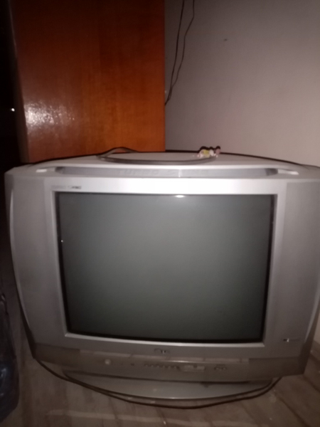Продаётся телевизор