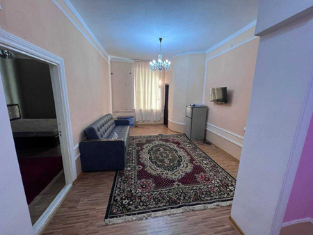 Метро Айбек Аты Баты 2/2/2 Квартира Аренду