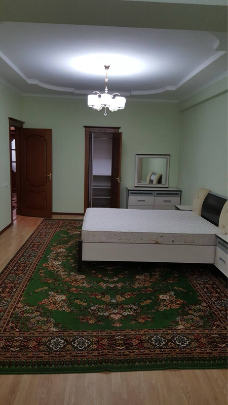 Сдается квартира на улице Алишер Навои