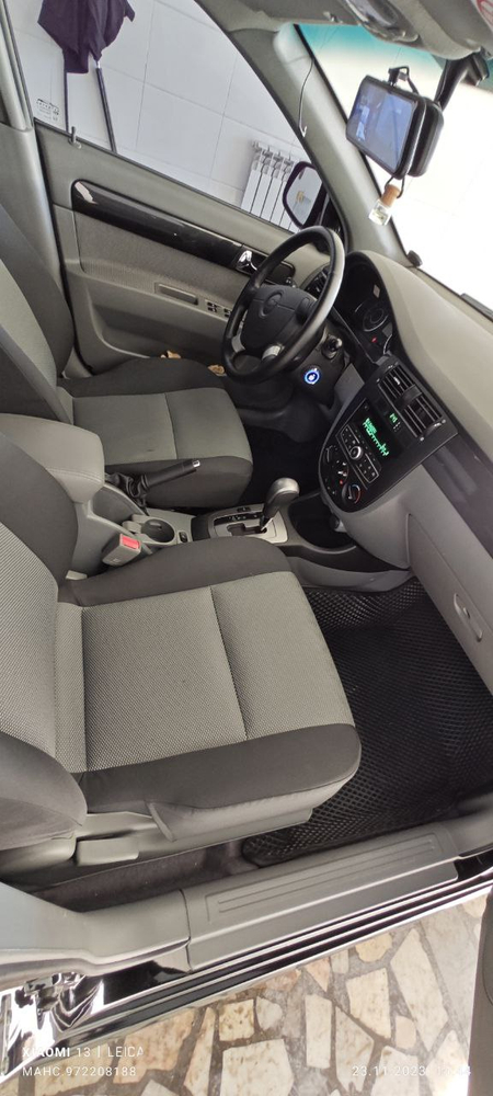 Продаётся Lacetti
