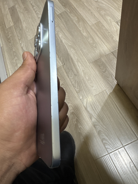 Honor x8b 8/256 gb tiniq