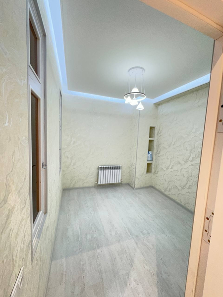 Продаётся 3 комнатная квартира