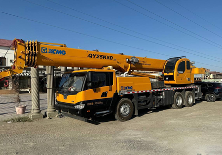 Aвтокран XCMG QY30K5 30 тонна 
2022 йил . 1800 МТЧ 

Срочно сотилади