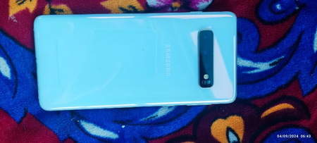 SAMSUNG S10 8/128