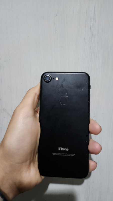 IPhone7 32gb qora
