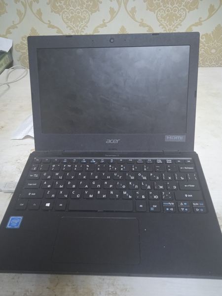 Notebook sotiladi