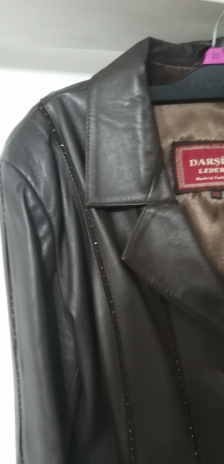 Продам женский кожаный пиджак