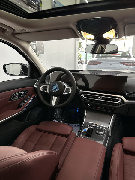 Bmw I40l Night sport auto kredit 15minutda