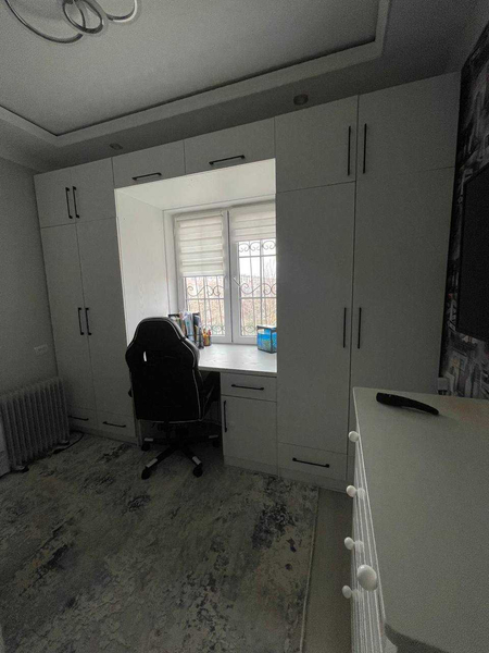 Продаётся 4х комнатная квартира электроаппарат,сорокулька,парк фуркат