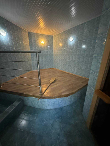 Аренда дома в центре дед сад офис дом 4.5 соток 7 комнат 360м2 4000$