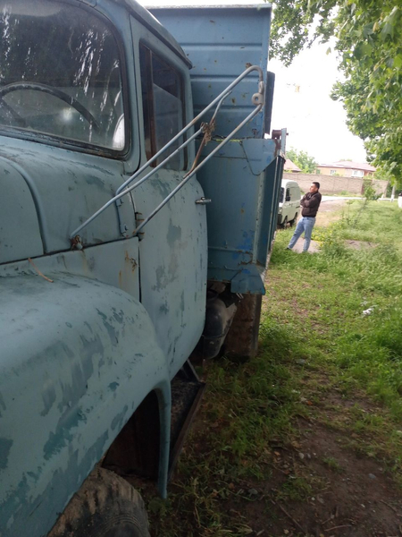 Зил Самосвал 1990г