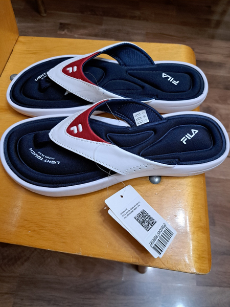 Продаётся сланцы оригинал FILA размер 37