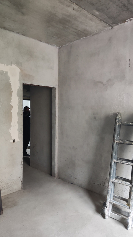 Продается квартира, черновая отделка, электромонтаж, кадастр есть.Гишт