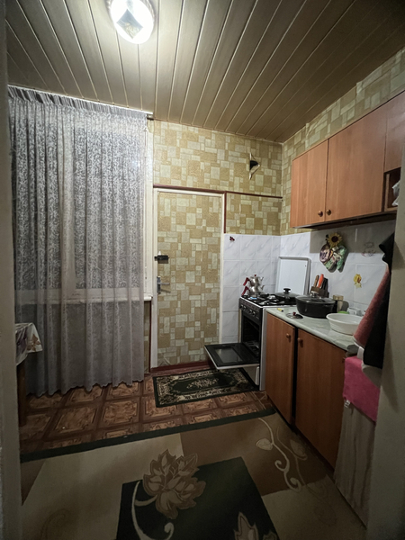 Срочно!!! Продам Юнусабад-17 2/1/5 2 балкона огород с двух сторон