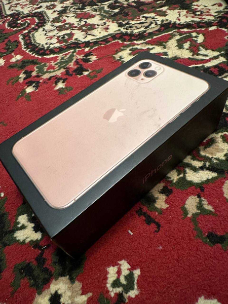 Коробка от IPhone 11 Pro Max