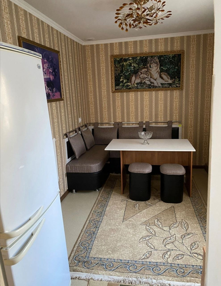Аренда дома на греческом городке, 5 комнат