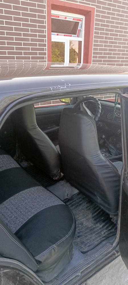 Vaz 2107 sotiladi srochno