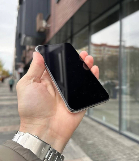 iPhone X satiladi