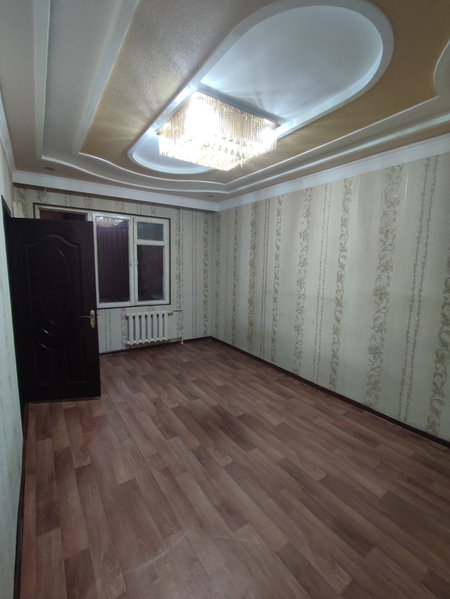 Chilonzor 20 kvartal 2/1/4  Trralebuz kurugi 200Maktab oldida 23 Dom