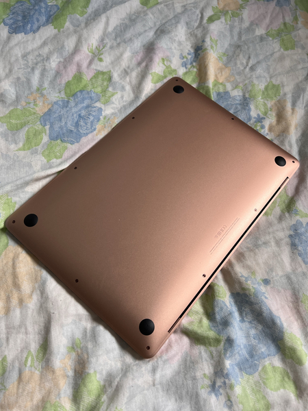 MacBook Air 2020 core i5