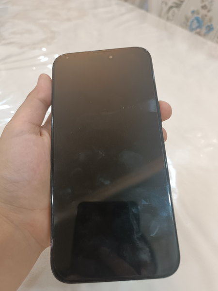 iPhone Se 15 pro max kurpusida