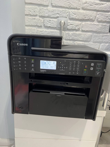 Принтер 3в1 canon mf4750