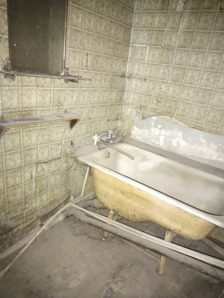 Продаю квартиру юнус абад 2 36квМ однакомнатная , универсам