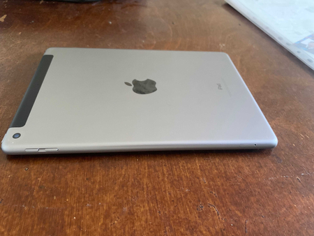 Ipad 6 (9.7, 2018) ideal, yomkost 98%. Pubg 60 fps